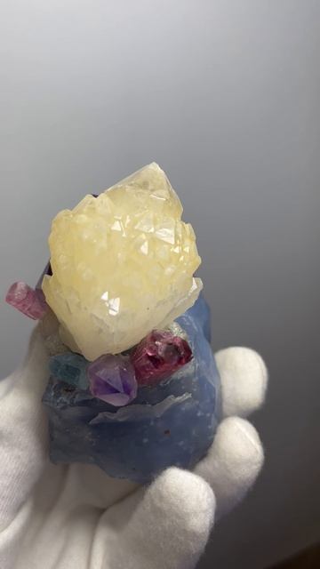 Композиция из камней и кристаллов Coolcrystals