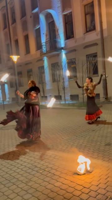 ЦЫГАНСКОЕ ОГНЕННОЕ ШОУ "КАРМЕЛИТА". Танцевальный коллектив "Экспромт" ФАЕР-ШОУ. АРТИСТЫ НА ПРАЗДНИК.