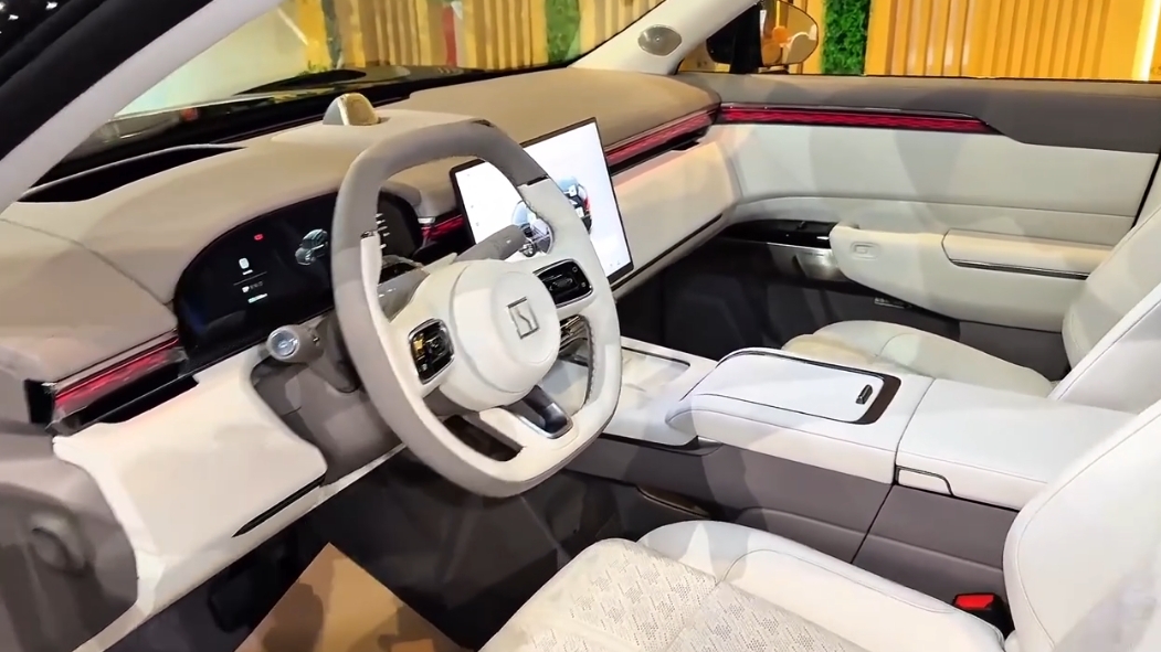 Новый ZEEKR 7X 2026 года. Обзор интерьера и экстерьера.