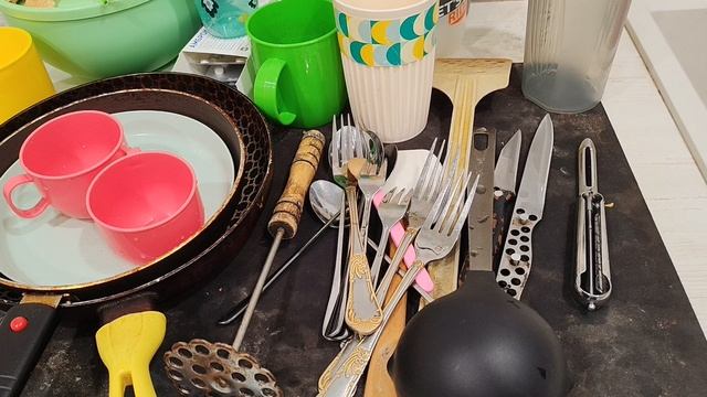 02-12-2025 намыла посуду в домике в деревне