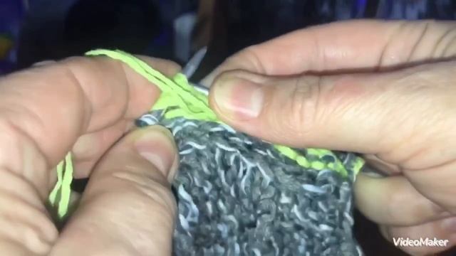 Вяжу СЛЕДОЧКИ тапочки, новая модель. Двумя спицами с одним швом.Двумя спицами.