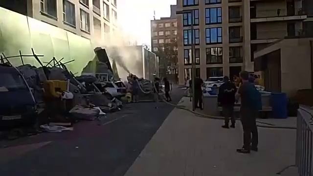 СПЕЦЭФФЕКТЫ ДЕКОРАЦИИ 0 ВТОРЖЕНИЕ - Руины в элитном дворе Москвы
