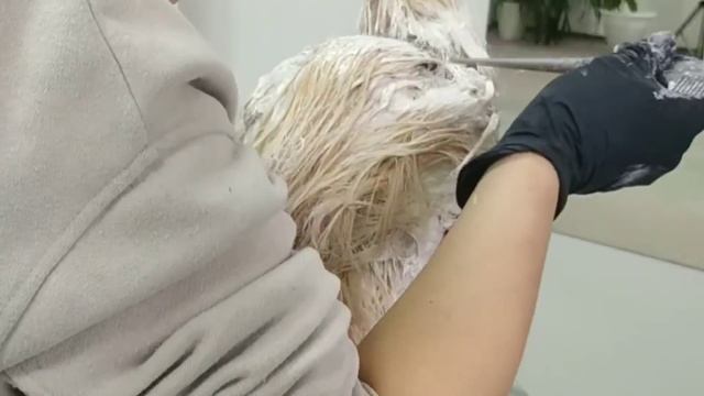 Тотал блонд холодный беж. Капус.