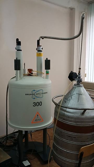 Заправка ЯМР-спектрометра