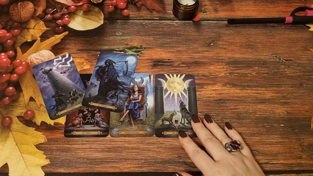 ЧТО ТЕБЕ НУЖНО ЗНАТЬ О НЕМ СЕЙЧАС? | Гадание таро расклад