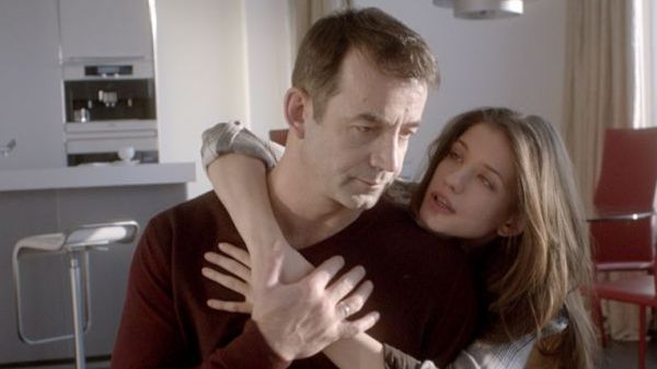 ЗАМЕТАЕТ ЗИМА