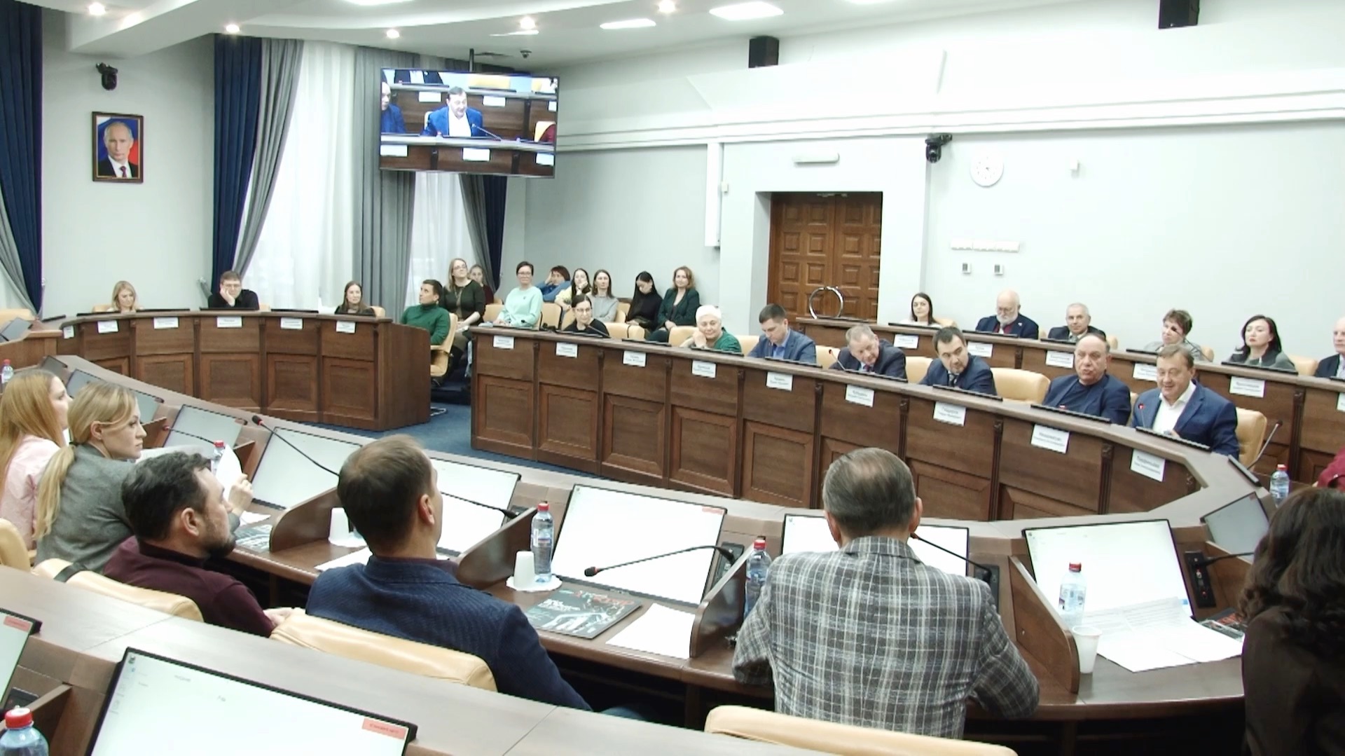 Здоровье и долголетие: современные стратегии и вызовы для системы здравоохранения