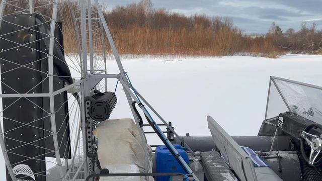 Небольшой инструктаж и рыбалка выходного дня. Аэролодки "Хариус"