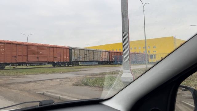 ТГМ4Б-0216 на переезде, завод Роллтон, Серпухов (04.12.25)