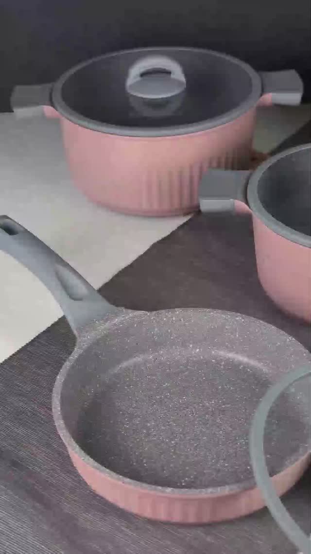 С посудой коллекции «Stella» цвета cappuccino даже привычные блюда выглядят по‑особенному