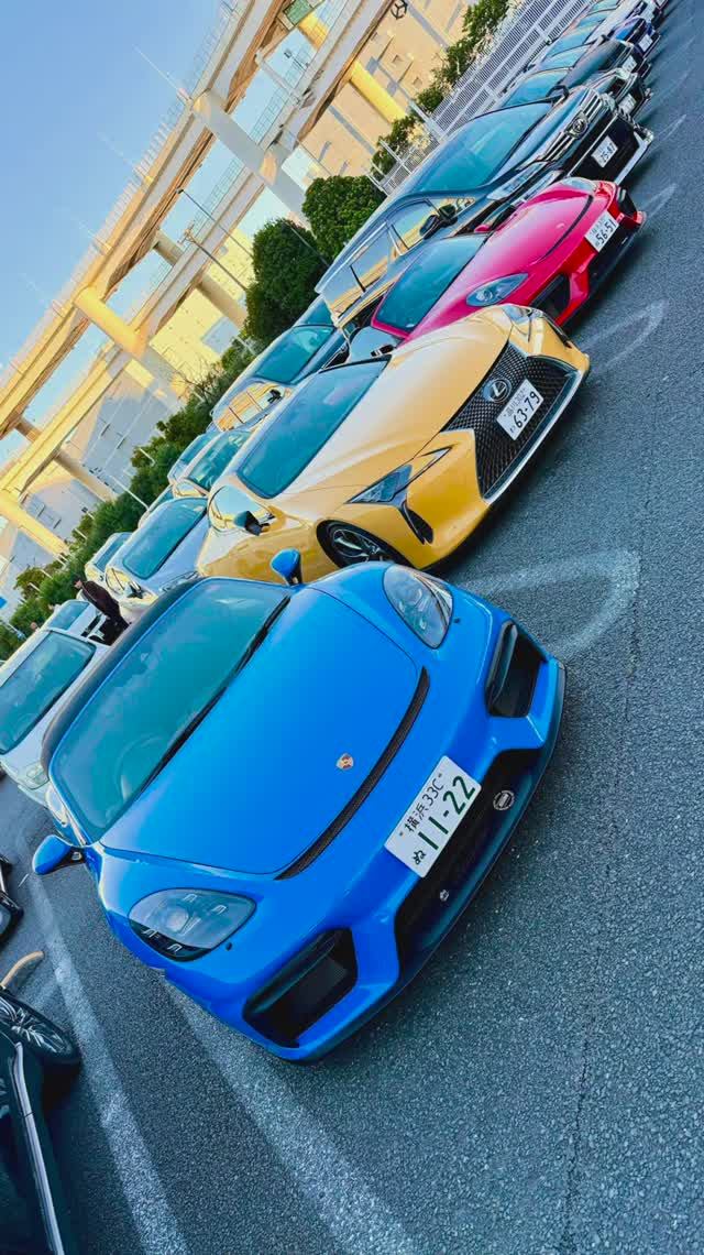 JDM-тусовка на DAIKOKU PARKING AREA в Токио