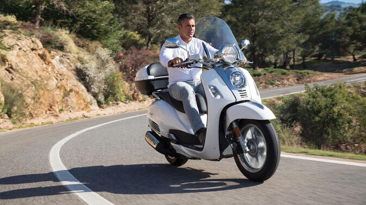 Он навсегда умчался в мир иной