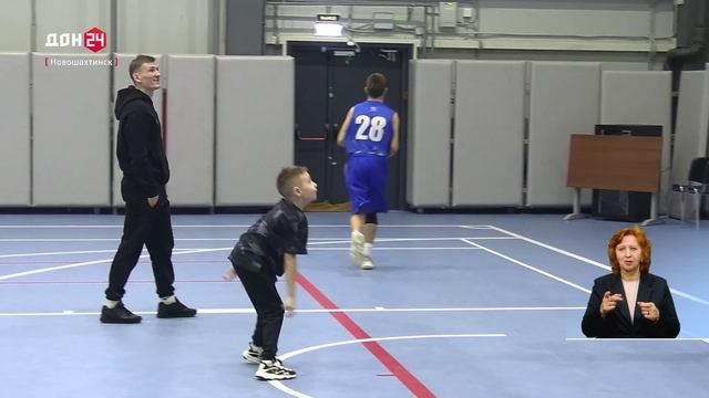 Время местное 04.02.2025