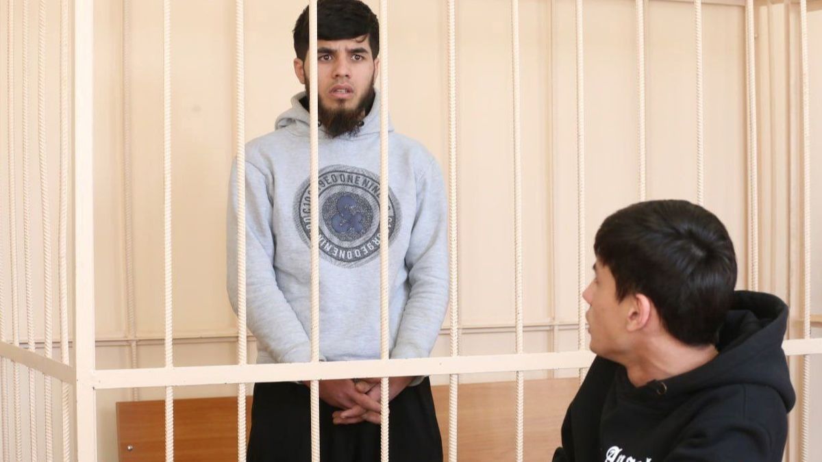 В России вводят ужесточения для мигрантов: Пора помочь своим гражданам.