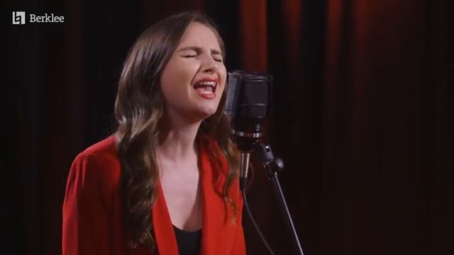 Юлия Гартха в колледже Бёркли