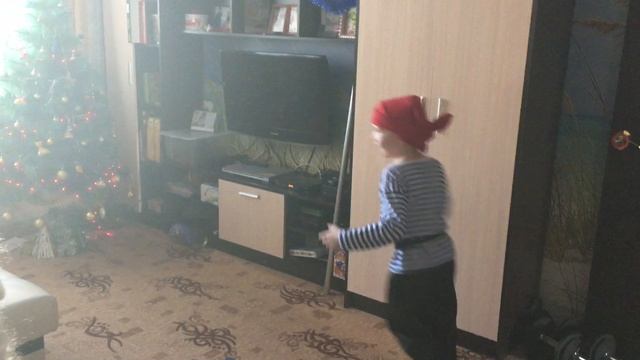 Танец разбойников дома