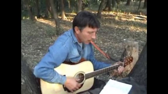 А там как прежде бьют фонтаны