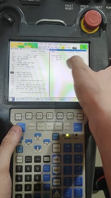 Как откорректировать положение сварочной горелки в программе.mp4