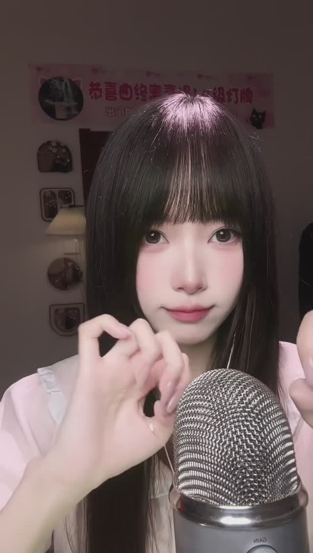 Sticky Syrup & Mouth Sounds [睡眠用ASMR]