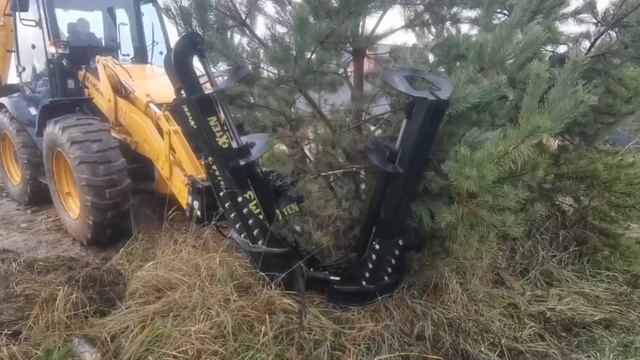 Пересадчик деревьев Exten WM3 на экскаваторе-погрузчике Liugong 777