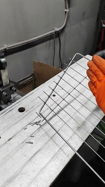 Обрезка сварной сетки