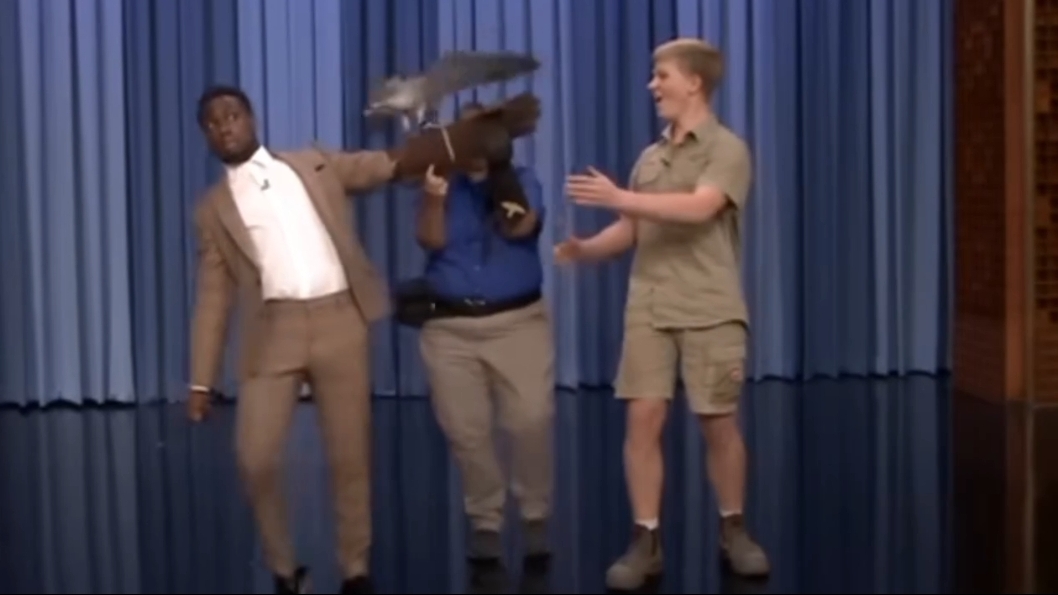 😅Кевин Харт боится животных Роберта Ирвина