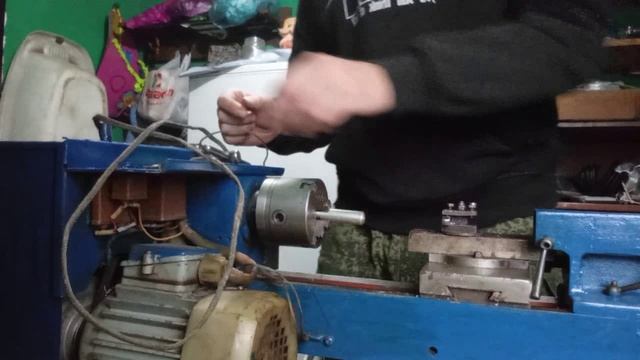 Токарный станок по металлу СНТ-1. Обзор. Тестовый запуск.