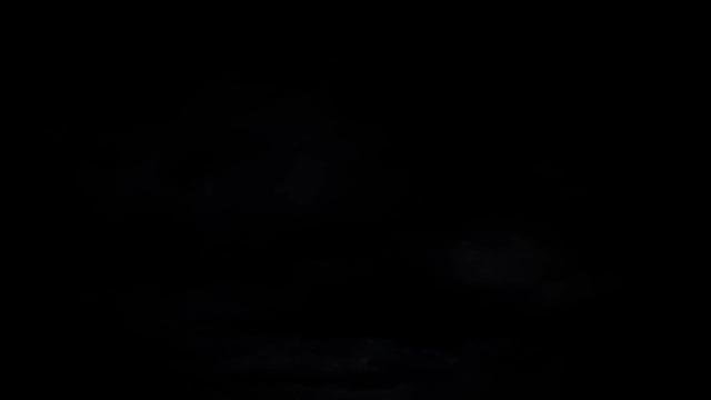 в зеркало смотрю