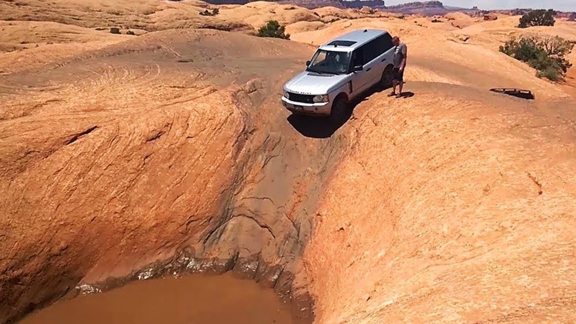 8 НЕОБЫЧНЫХ НАХОДОК В ПУСТЫНЕ