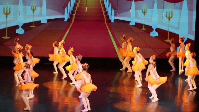 Полечка 2.0 HD. Фламинго. Отчетный класс-концерт, посвященный "Дню Матери" 2025. Таганрог ГДК