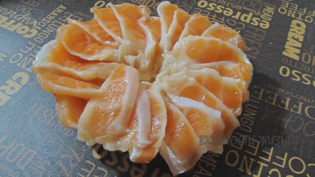 Как посолить брюшки семги. Этот деликатес я люблю больше конфет