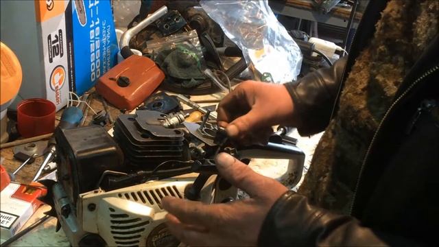 Китайская бензопила глохнет на боку +с меня Регулировка карбюратора!!!