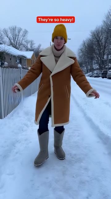 Реакция американцев на ушанку и валенки. 🧣 Превращение в русского деда Мороза!