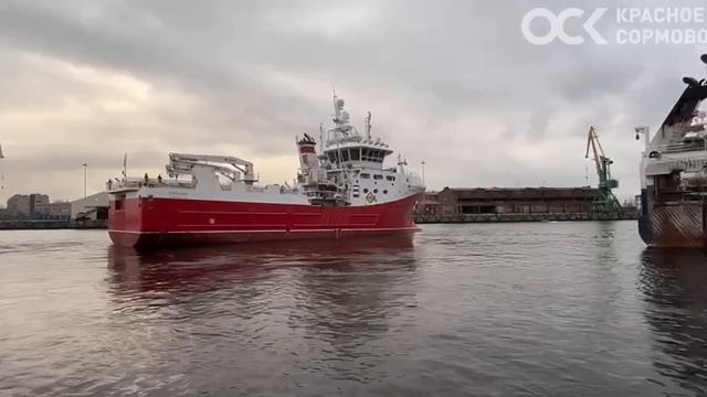 ОСК вывела на ходовые испытания краболов-процессор «Кильдин»