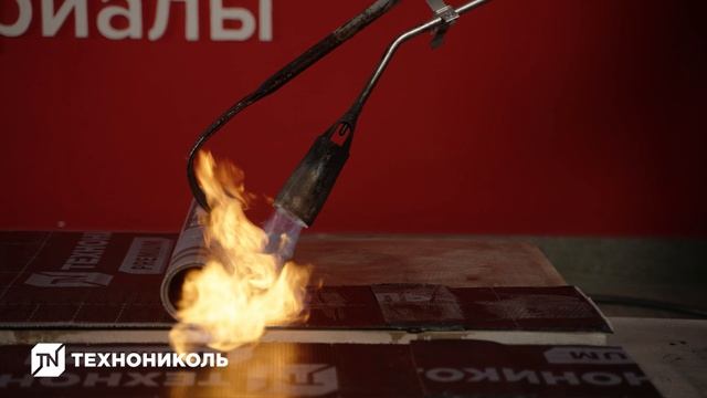 Монтаж компенсационной петли в Х-образный деф.швах гидроизоляционной мембраны фундаментов