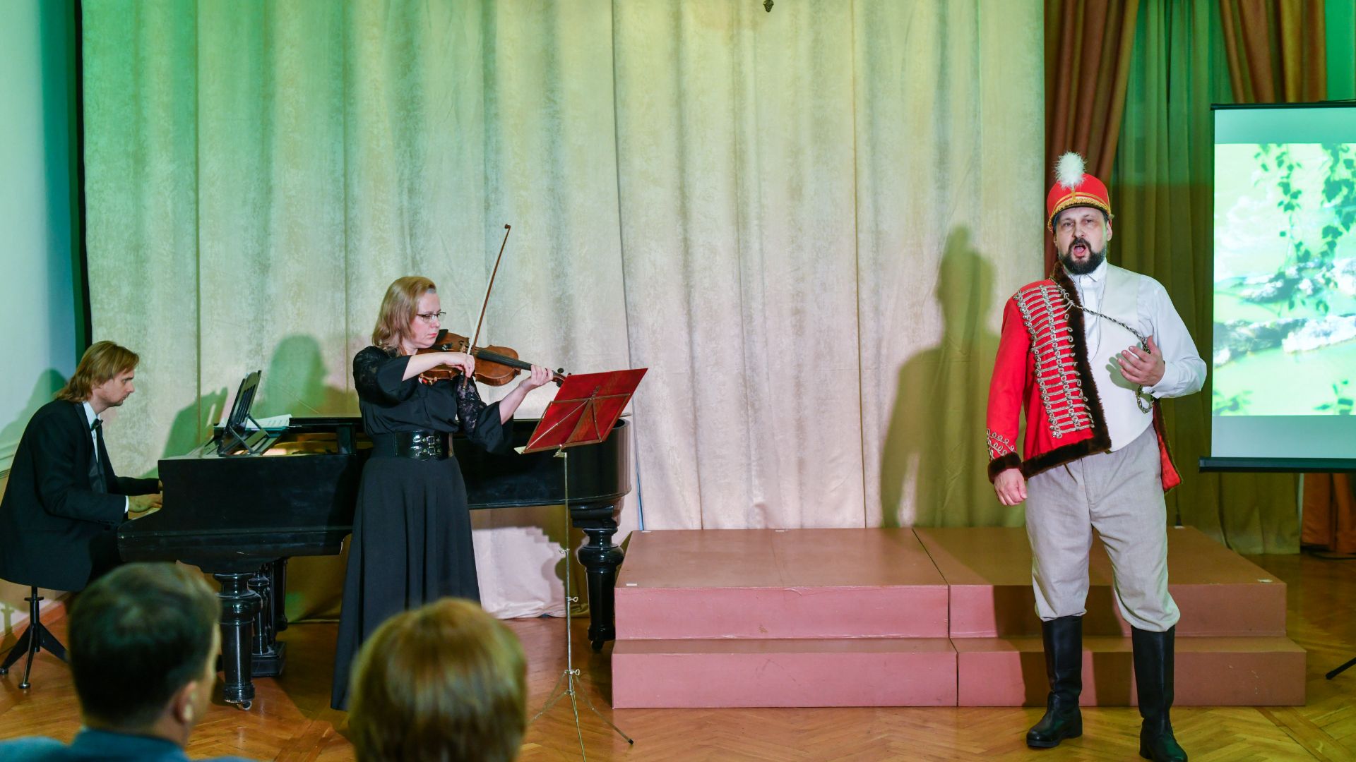 Не пробуждай воспоминаний в образе гусара (Булахов)