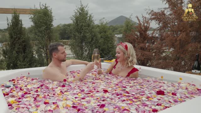 Рекламный ролик - обзор загородного парк-отеля (с озвучкой)