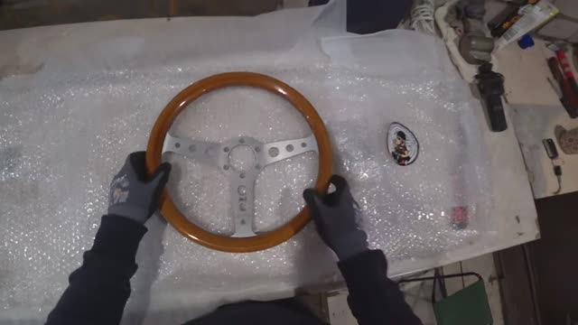 Распаковка Руля Momo