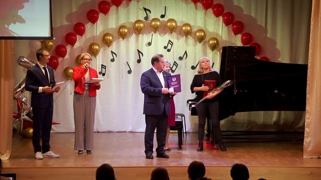 13 Поздравление Председателя Глазовской городской думы Волкова И.А.