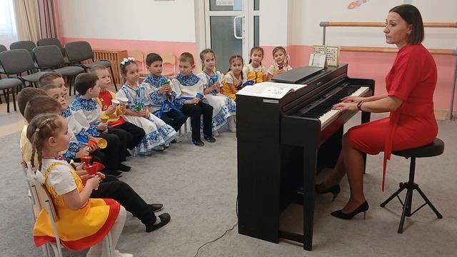 Лесицкая Елена Валентиновна - Песенка про ноты