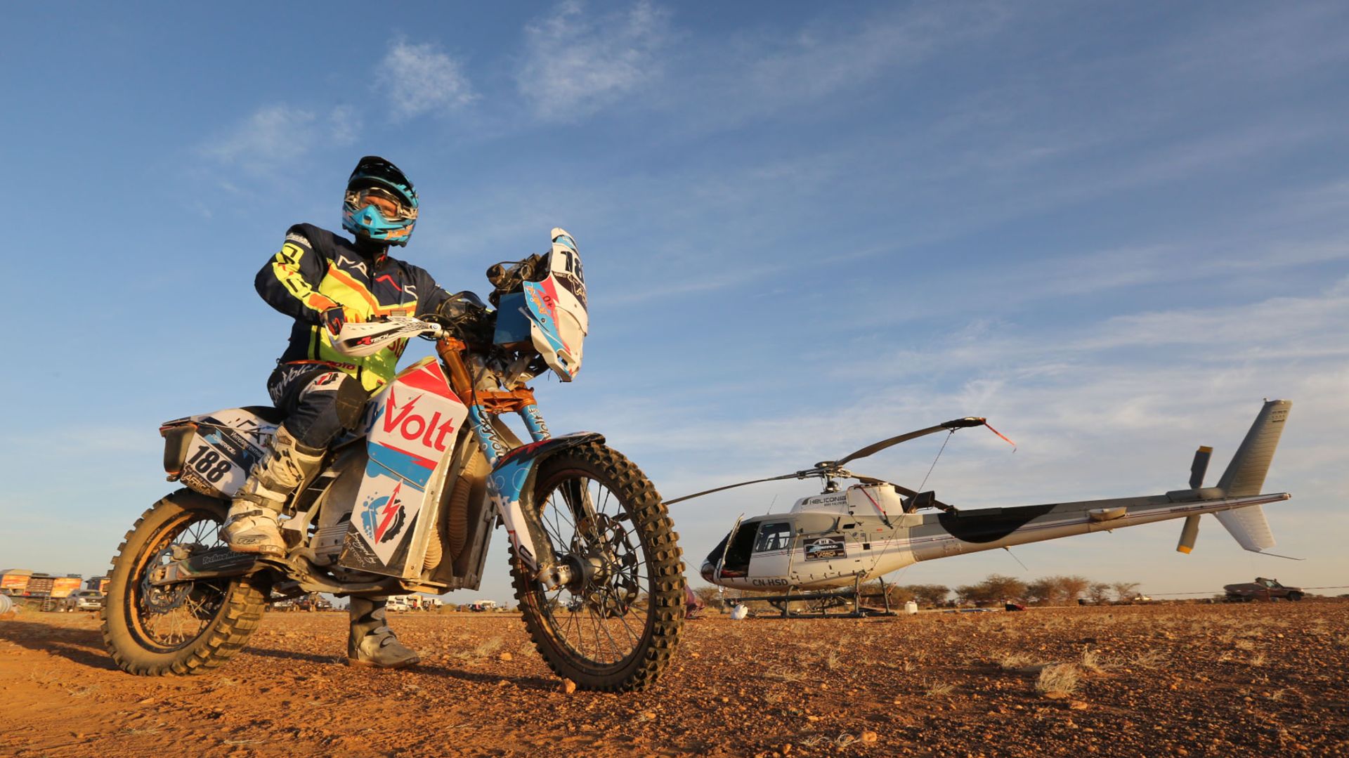 Team Re-Volt на гонке Africa Eco Race. Электромотоцикл E-MAX DWX покоривший Африканский континент.