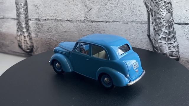 Масштабная модель автомобиля КИМ 10-50