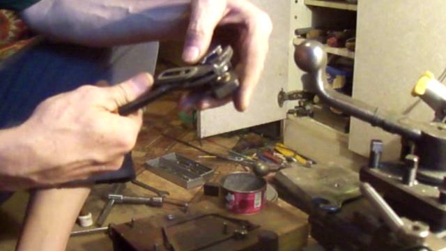 МАШИНКА ГНУТЬ ПРОВОЛОКУ