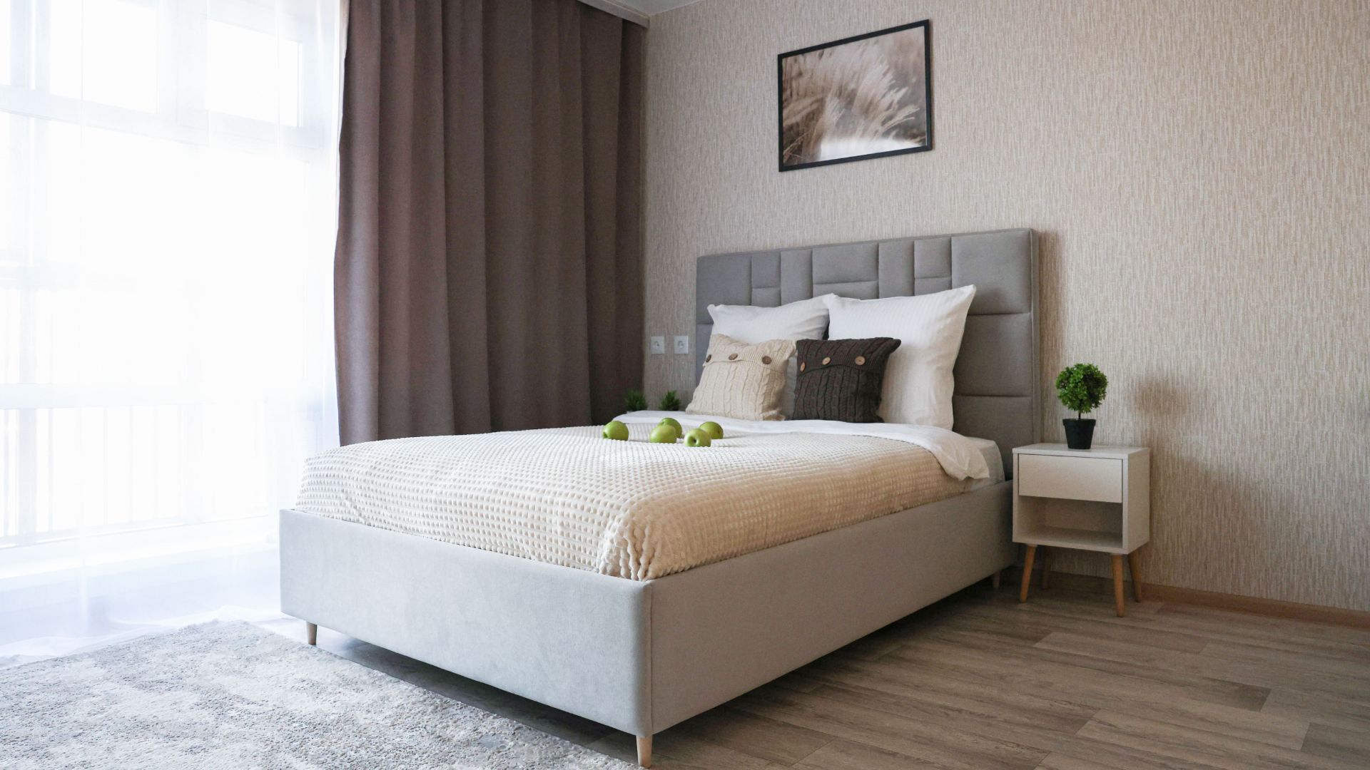 Квартира посуточно Красноярск правый берег «Элеганс» | 60 лет Октября | Пикра | Apart Royal