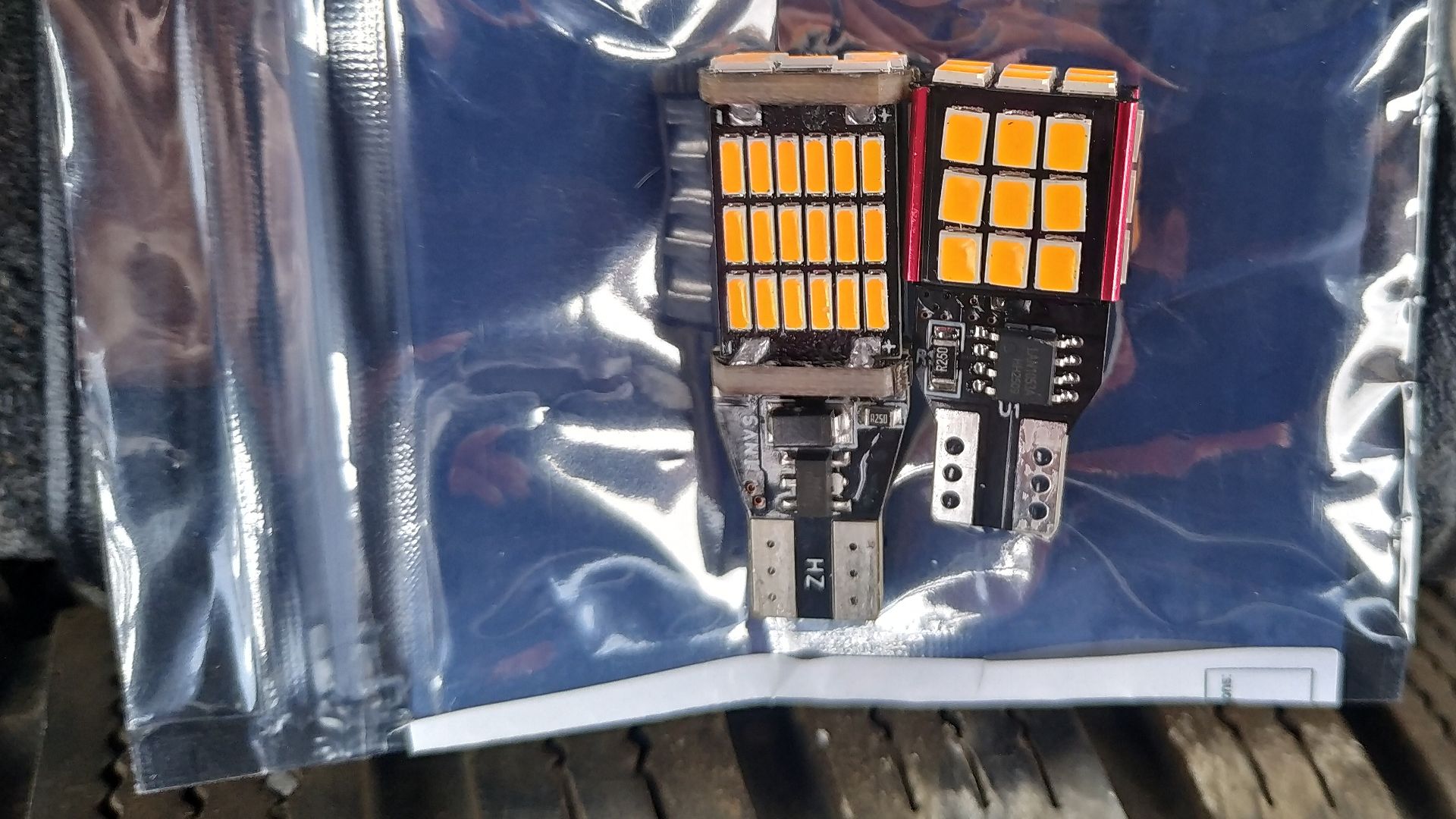 Эти LED не ускоряют мигание поворотника