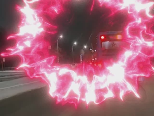 Нарушитель-торопыга или всё-таки чёткий пацанчик? Видео от Владимира из Кемерово.