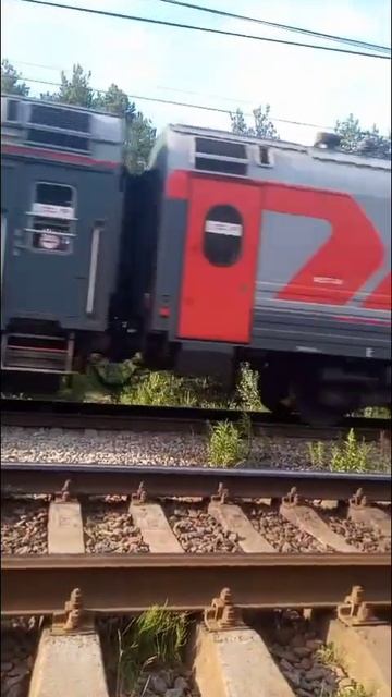 эп2к - 500 с фирменным поездом "Арктика"