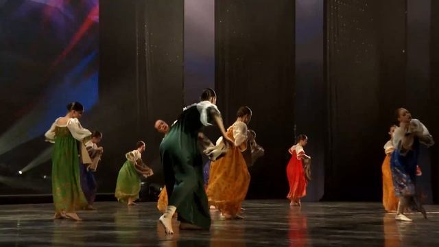 Москва. 20. Ансамбль танца Санкт Петербургского государственного института культуры