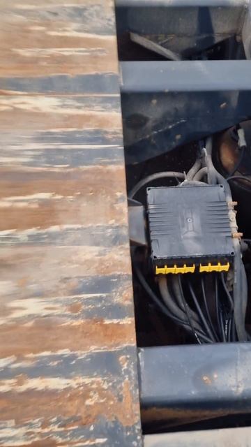 Установка беспроводного пульта подъемной оси полуприцепа