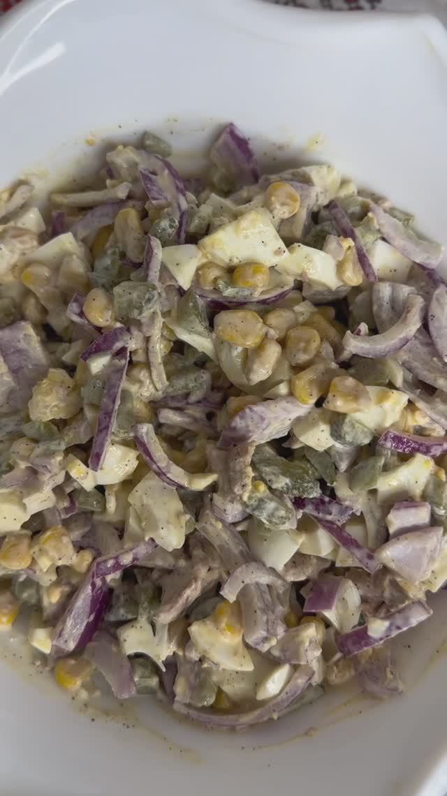 Салат с тунцом